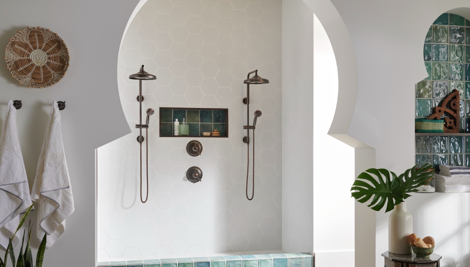 The Essential Shower Series : shower : Brizo