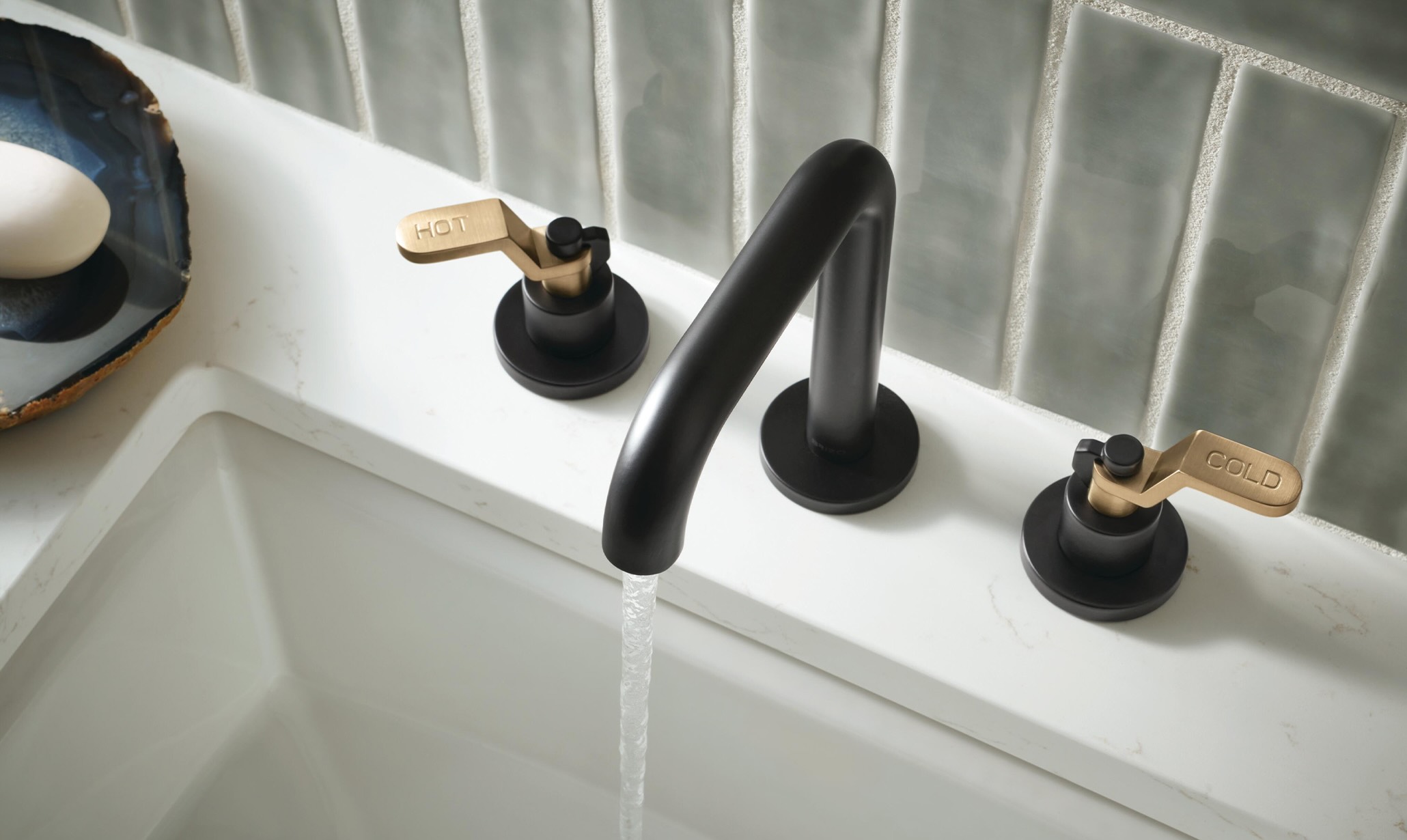 Litze : Bath : Brizo