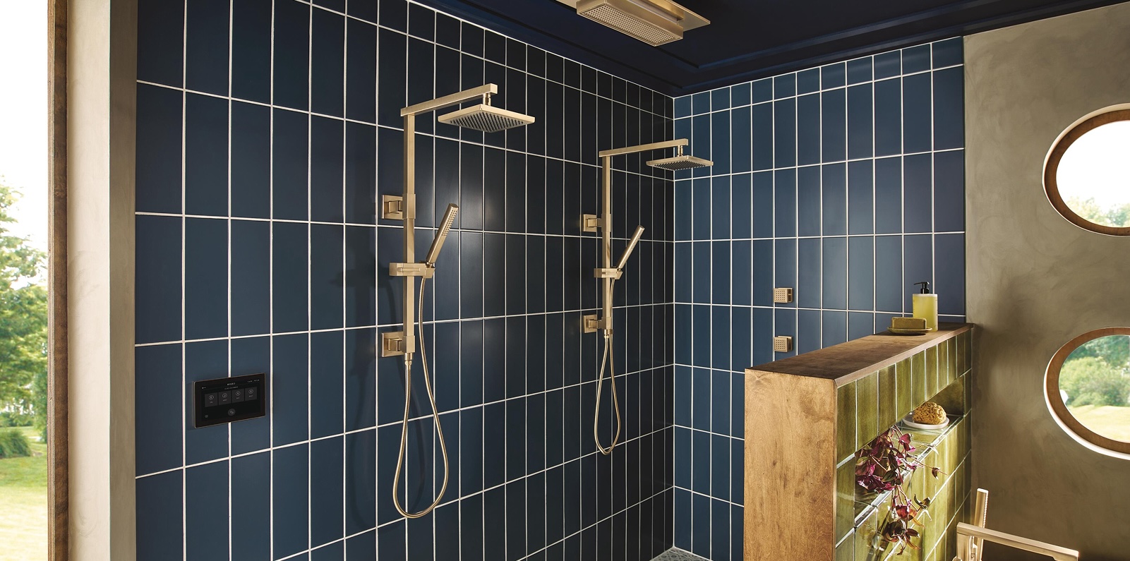 Showers : Brizo